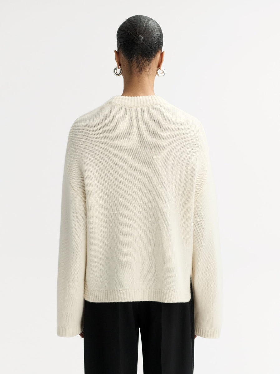 Soft Goat Chunky Crewneck in Feather White– Willow & Wolf Marlborough