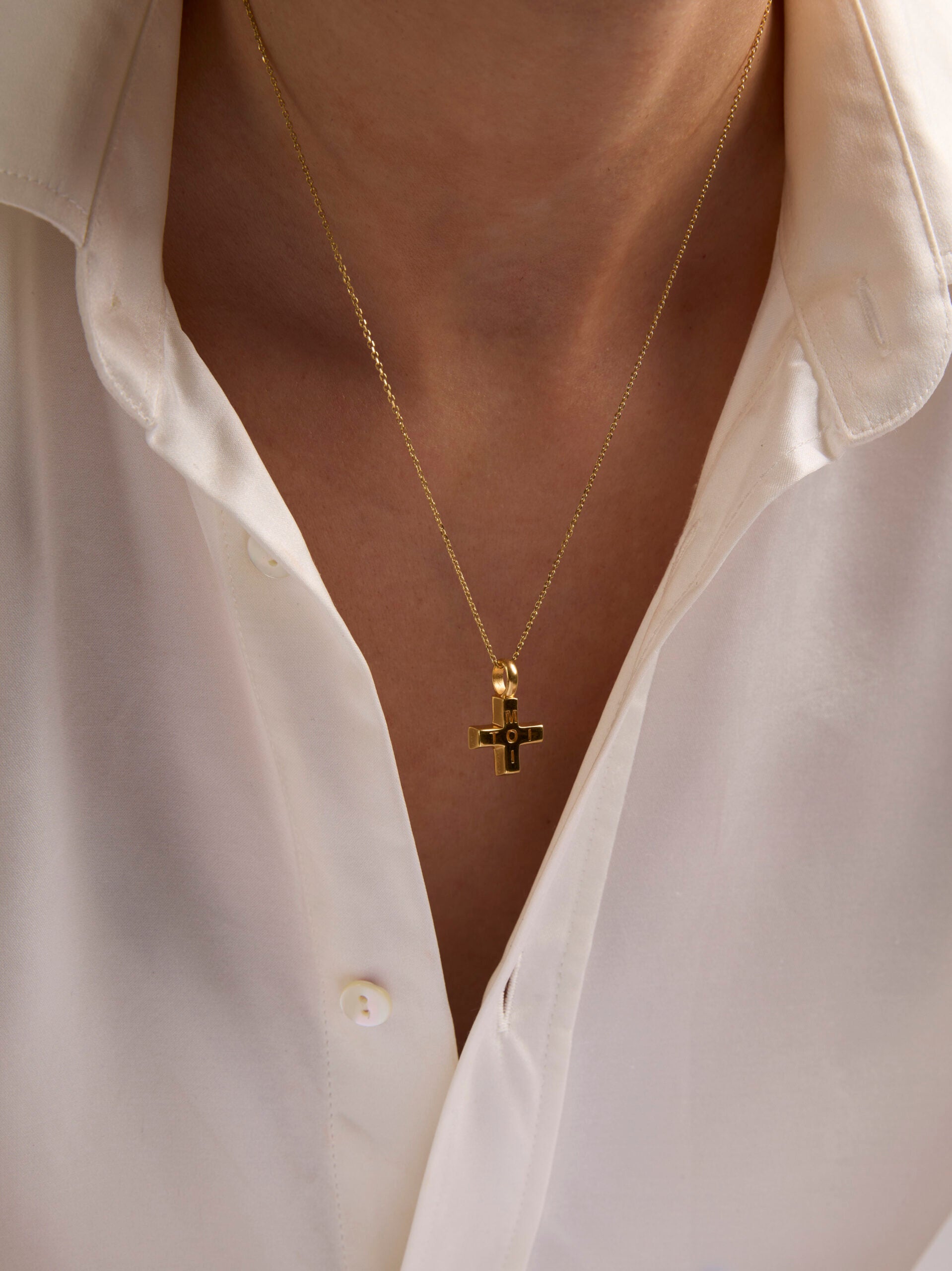 Tilly Sveaas Small Gold Moi + Toi Cross Pendant on Trace Chain– Willow ...